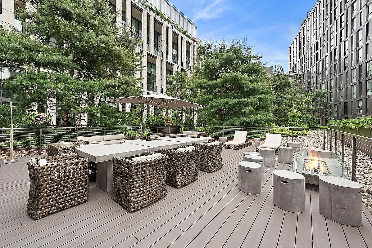 101 Warren Street #2220 in Tribeca, Manhattan | StreetEasy