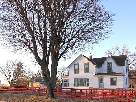 302 4th St N, Albert City, IA 50510 | MLS #823839 | Zillow