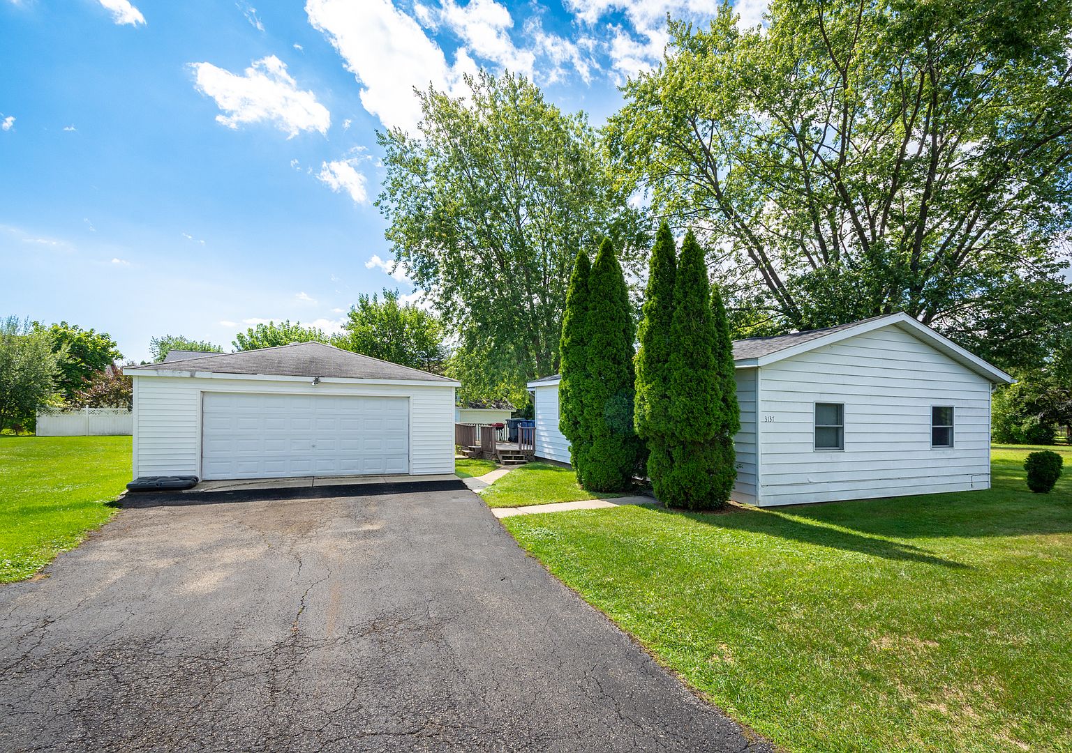 3137 15th St, North Chicago, IL 60064 | MLS #11885866 | Zillow