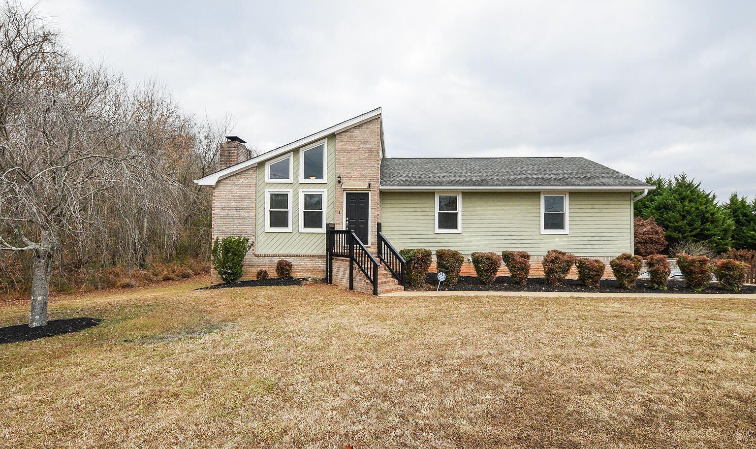 8023 Kittrell Ln, Ooltewah, TN 37363 | Zillow