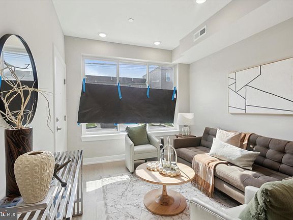 1407 N 8th St Unit C1, Philadelphia, PA 19122 | Zillow