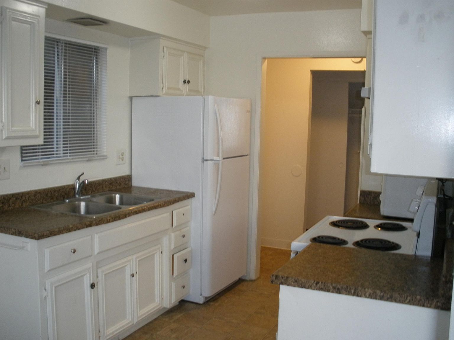 1002 S Blosser Rd #W, Santa Maria, CA 93458 | Zillow