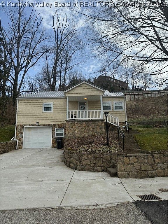 1536 Ravinia Rd, Charleston, WV 25314 | Zillow