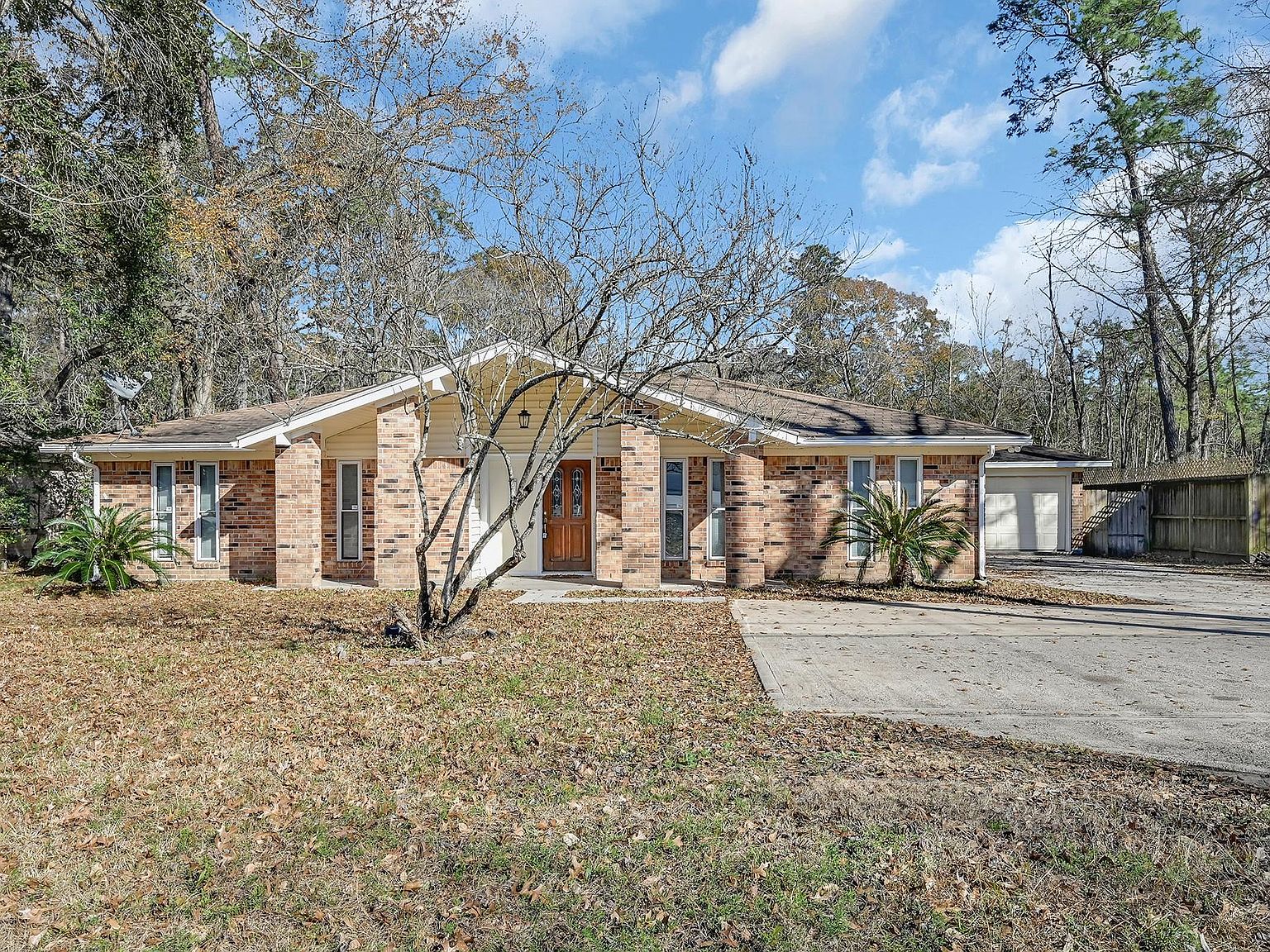25726 Glen Loch Dr, Spring, TX 77380 | MLS #98417598 | Zillow