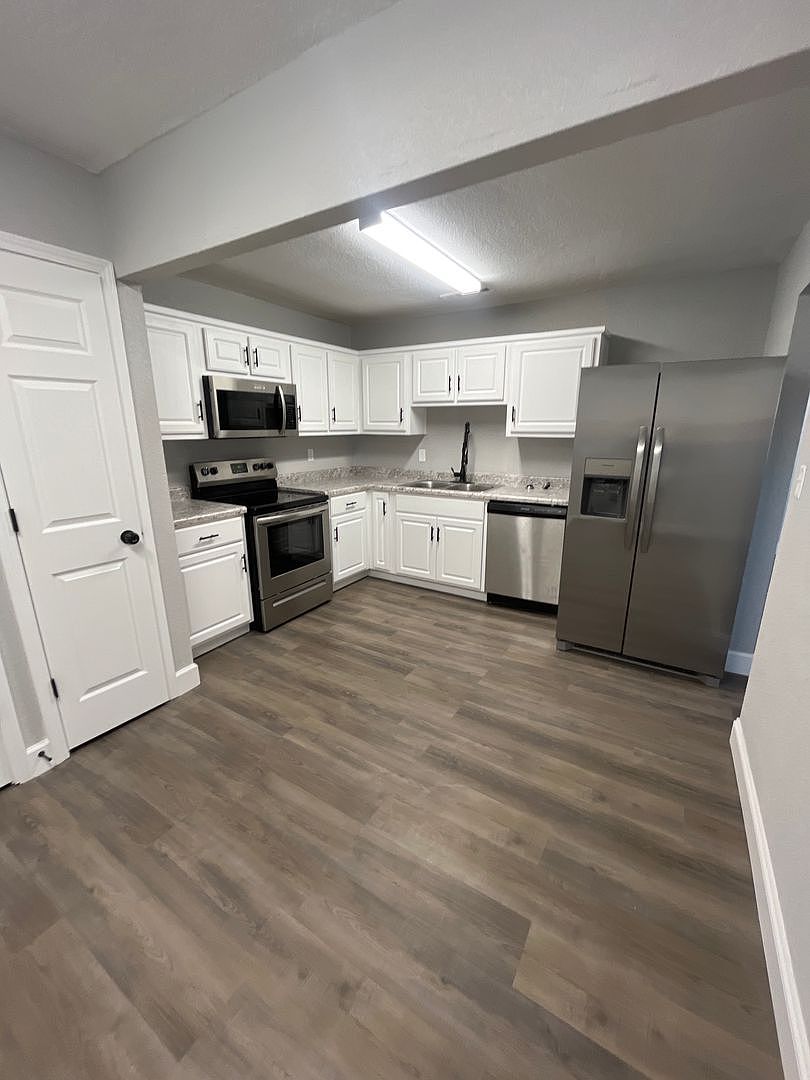 30 Parsonage St #4, Mc Rae Helena, GA 31055 | Zillow