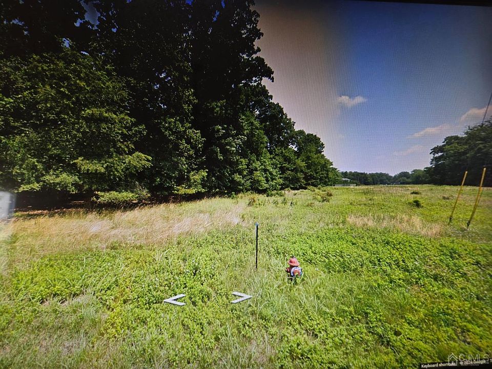 107-109 Weston Rd, Somerset, NJ 08873 | MLS #2413571R | Zillow