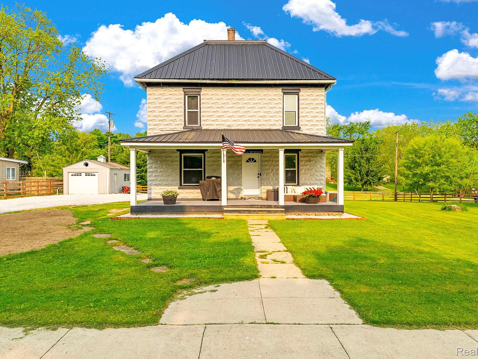 5668 Mill St, Peck, MI 48466 [Price Cut $5,000] | Zillow