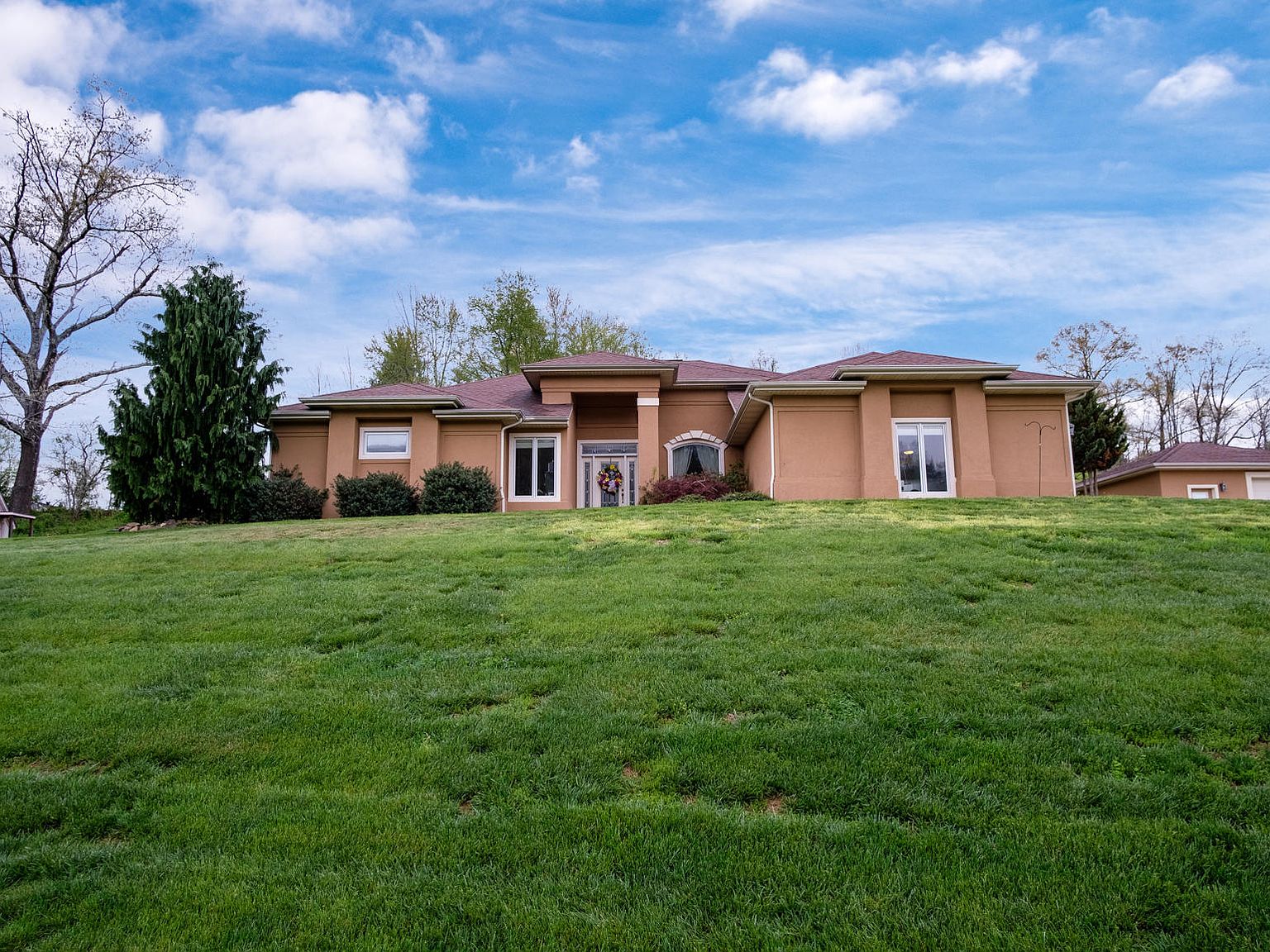 35 Maple Grove Way, Heidrick, KY 40949 | Zillow