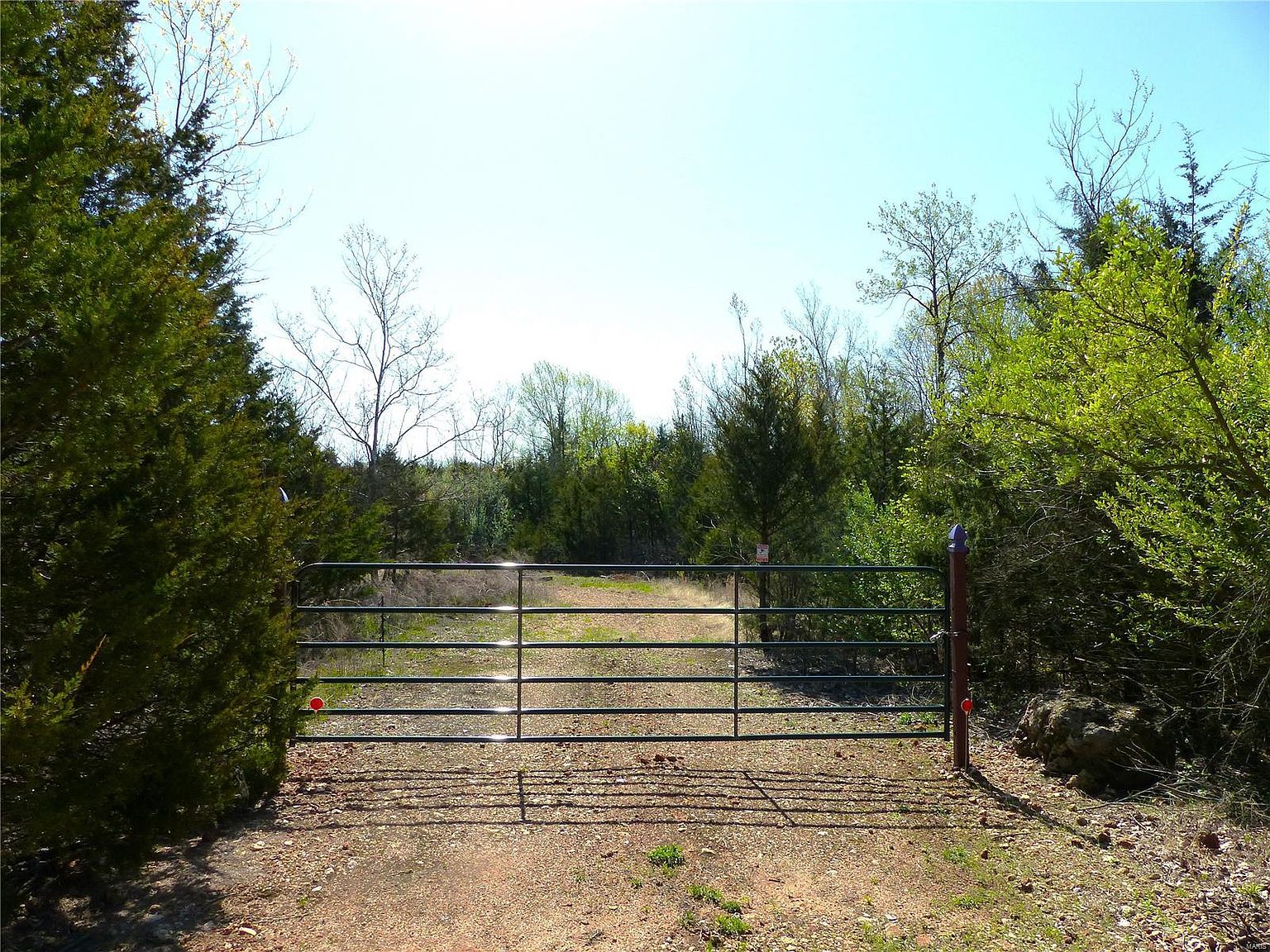 19 Lake Forest Farm, Richwoods, MO 63071 | Zillow