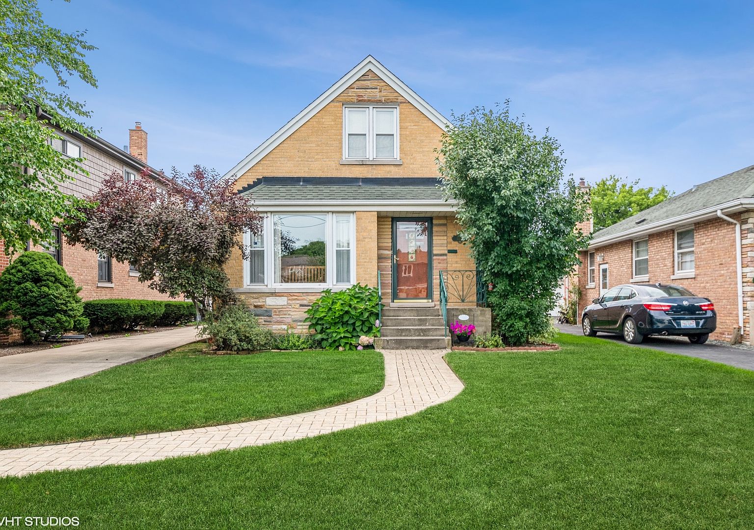 5523 W Rosedale Ave, Chicago, IL 60646 | Zillow