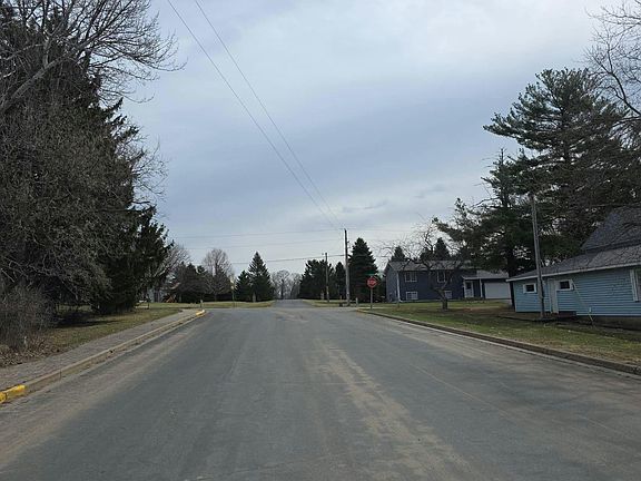 240 Panther Dr, Ellsworth, WI 54011 | Zillow