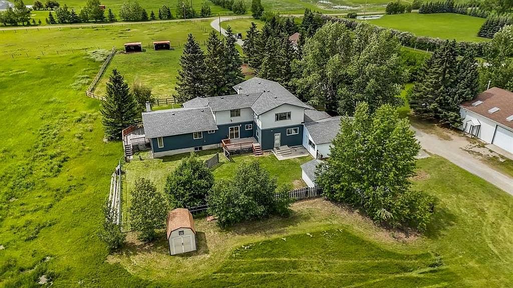 240122 W Range Road 34, Rocky View County, AB T3Z 1M8 | MLS #A2146026 ...