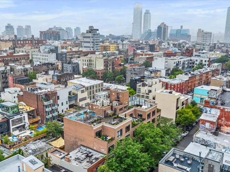 14 Hope Street #3F in Williamsburg, Brooklyn | StreetEasy