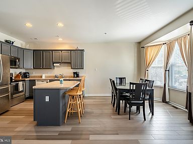 2712 Stockley Ln, Downingtown, PA 19335 | Zillow