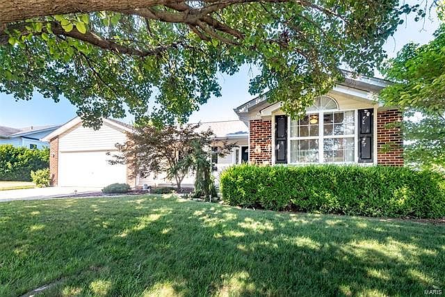 1005 N Brampton Dr, Saint Charles, MO 63304 | Zillow