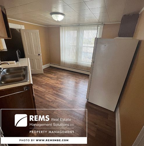 901 Washington Ave #3, Wisconsin Dells, WI 53965 | Zillow