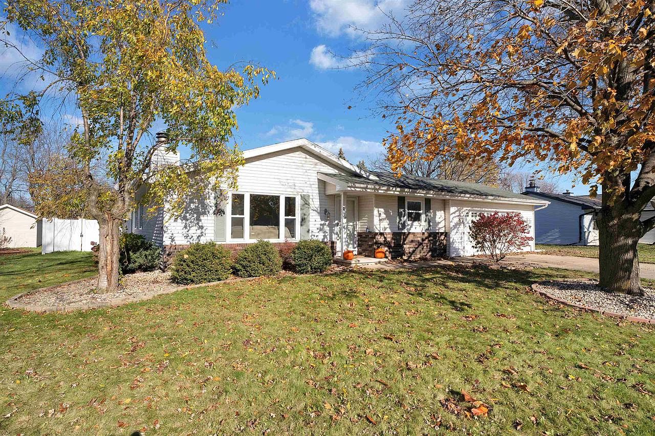2106 West HARVEST DRIVE, Appleton, WI 54914 | Zillow