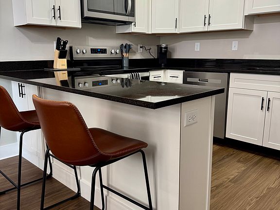 293 W Center St #2C, Marion, OH 43302 | Zillow