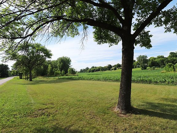 5 Mary Ln, Courtland, MN 56021 | MLS #6699023 | Zillow