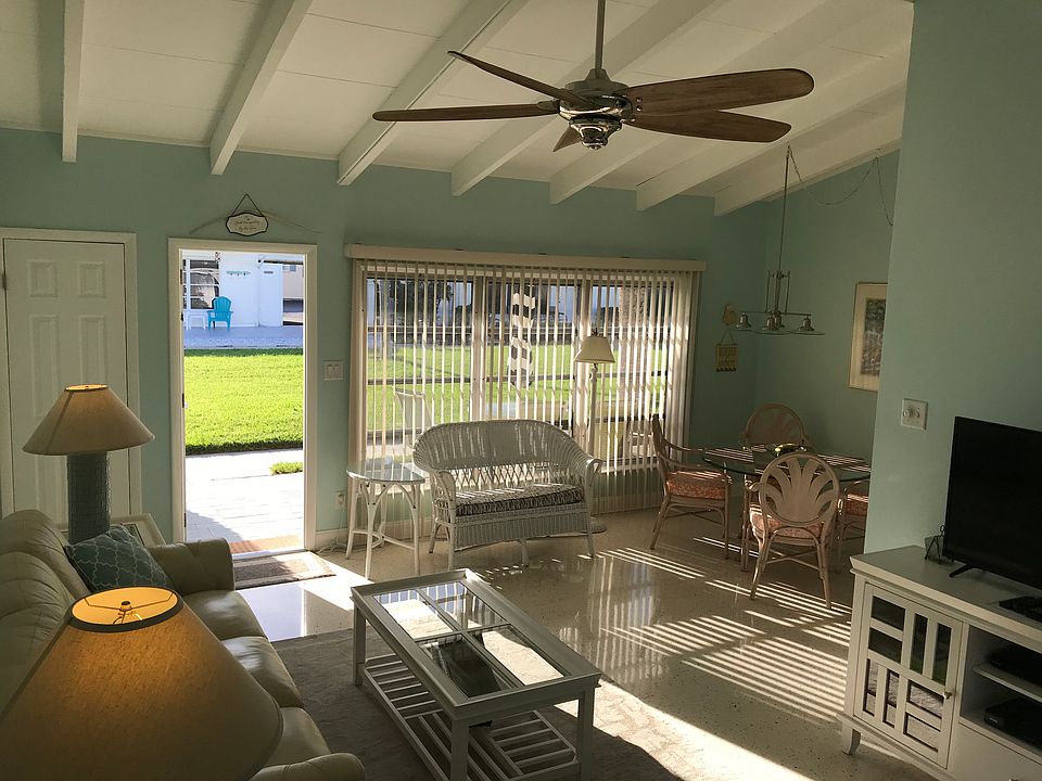 5858 Midnight Pass Rd #7, Sarasota, FL 34242 | Zillow
