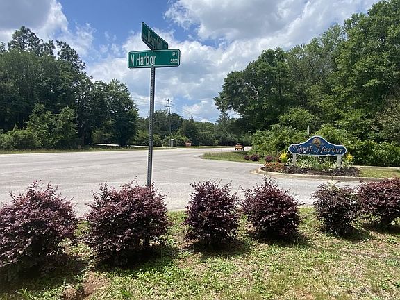 8 Berryhill Rd, Milton, FL 32571 | MLS #626068 | Zillow