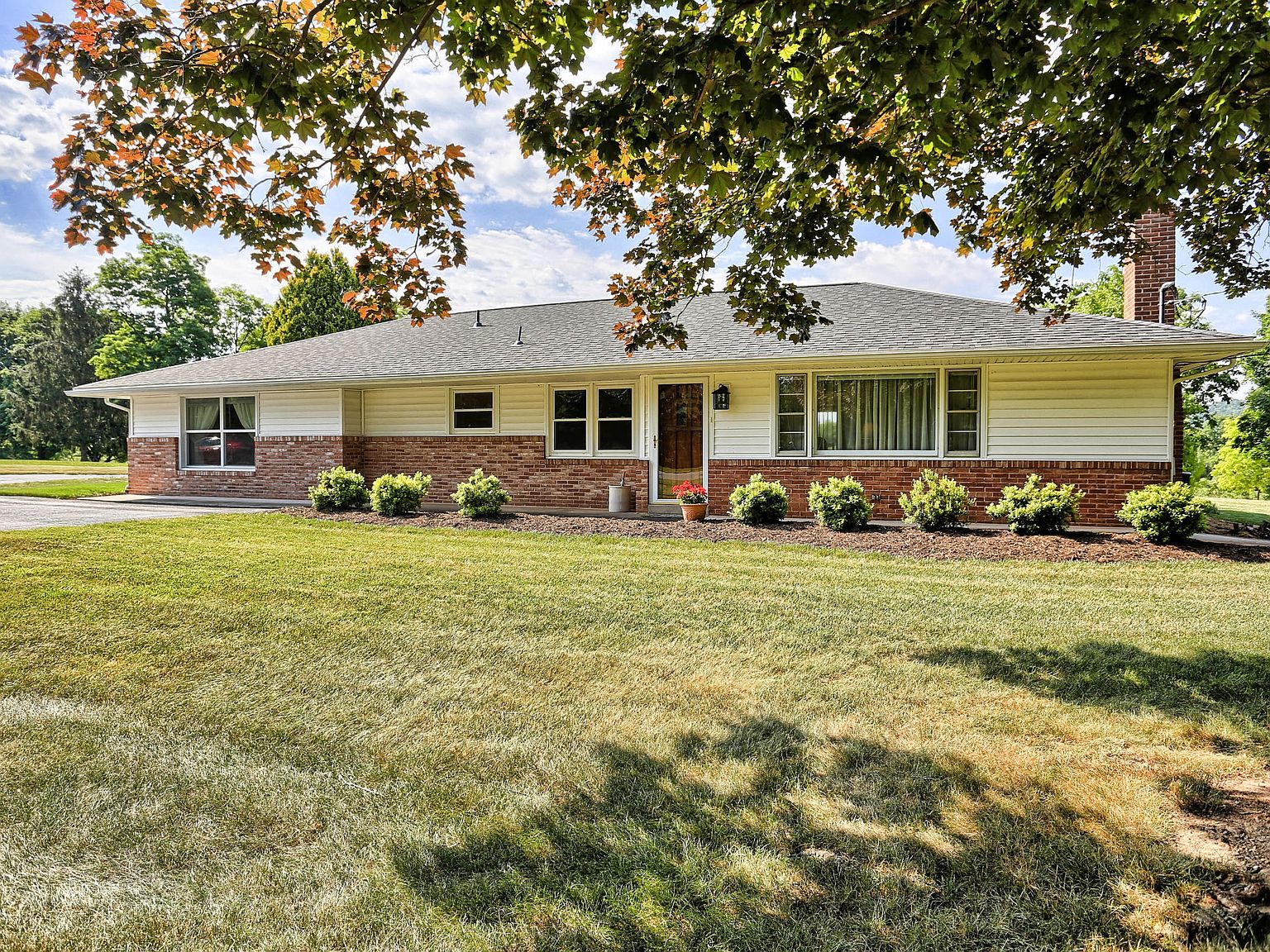 392 Cameron St, Etters, PA 17319 | Zillow