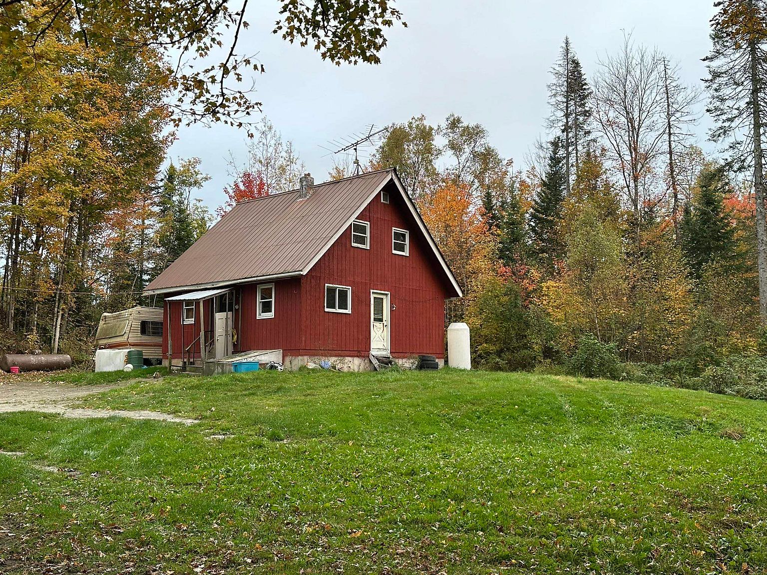 632 Richard Crossing, East Hardwick, VT 05836 | MLS #5016189 | Zillow