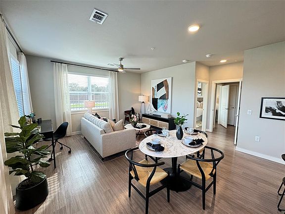 11918 Clay Rd #B1-524, Houston, TX 77041 | Zillow