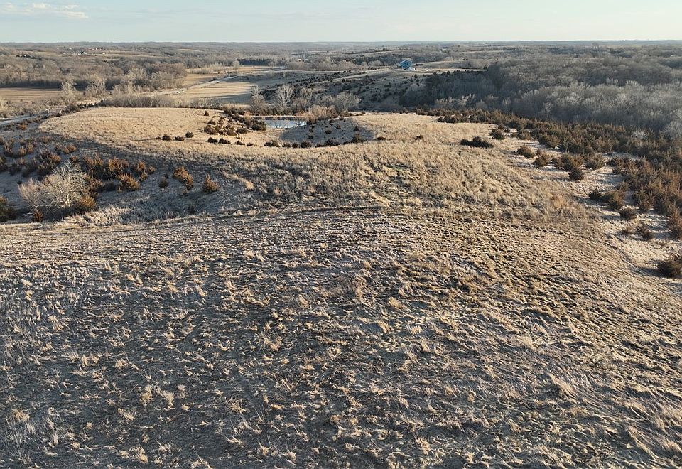 0 Willow Ave, Thayer, IA 50254 | Zillow