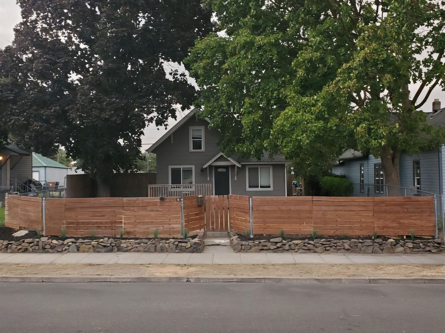 711 E Queen Ave, Spokane, WA 99207 | Zillow