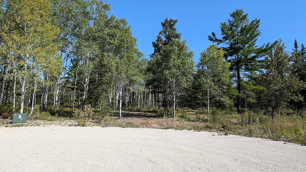 6 Wandering Rd, Fish Creek, WI 54212 | MLS #143680 | Zillow