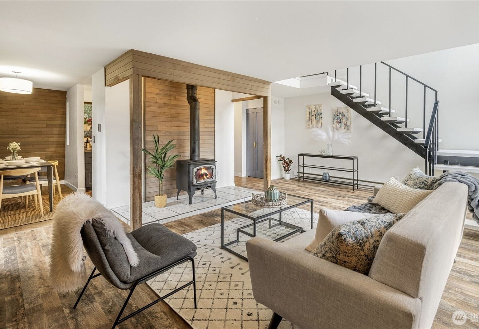 10741 Burke Avenue N, Seattle, WA 98133 | Zillow