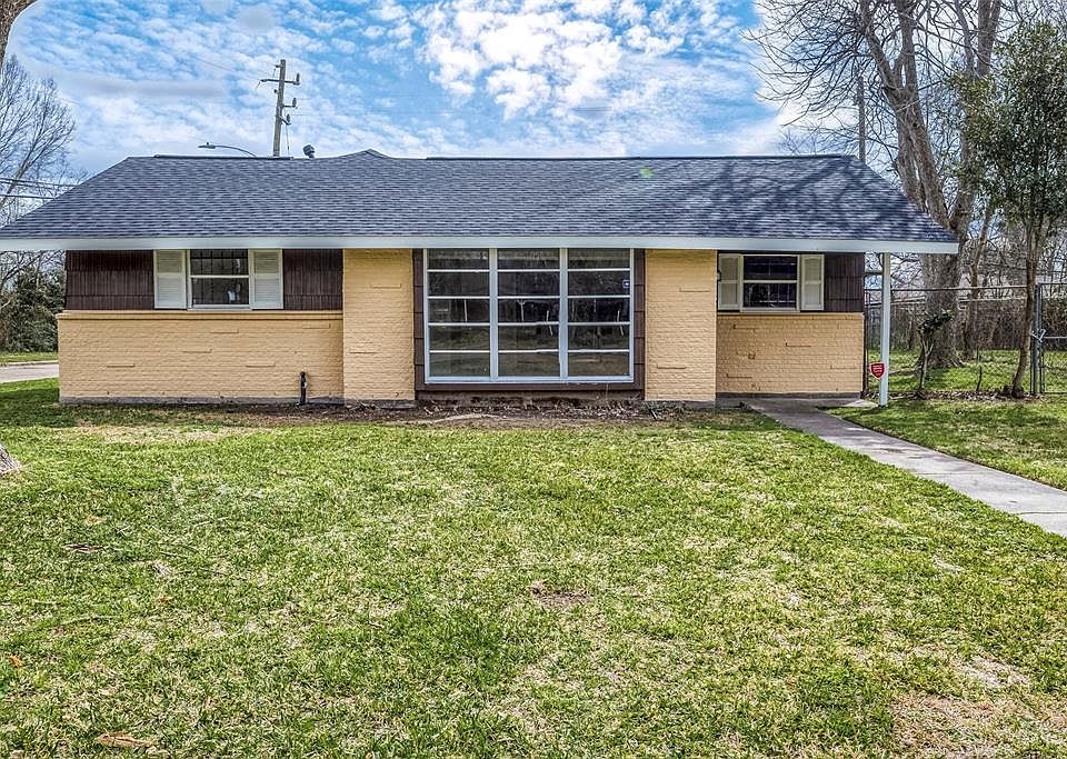 5874 Reed Rd, Houston, TX 77033 | MLS #88655332 | Zillow