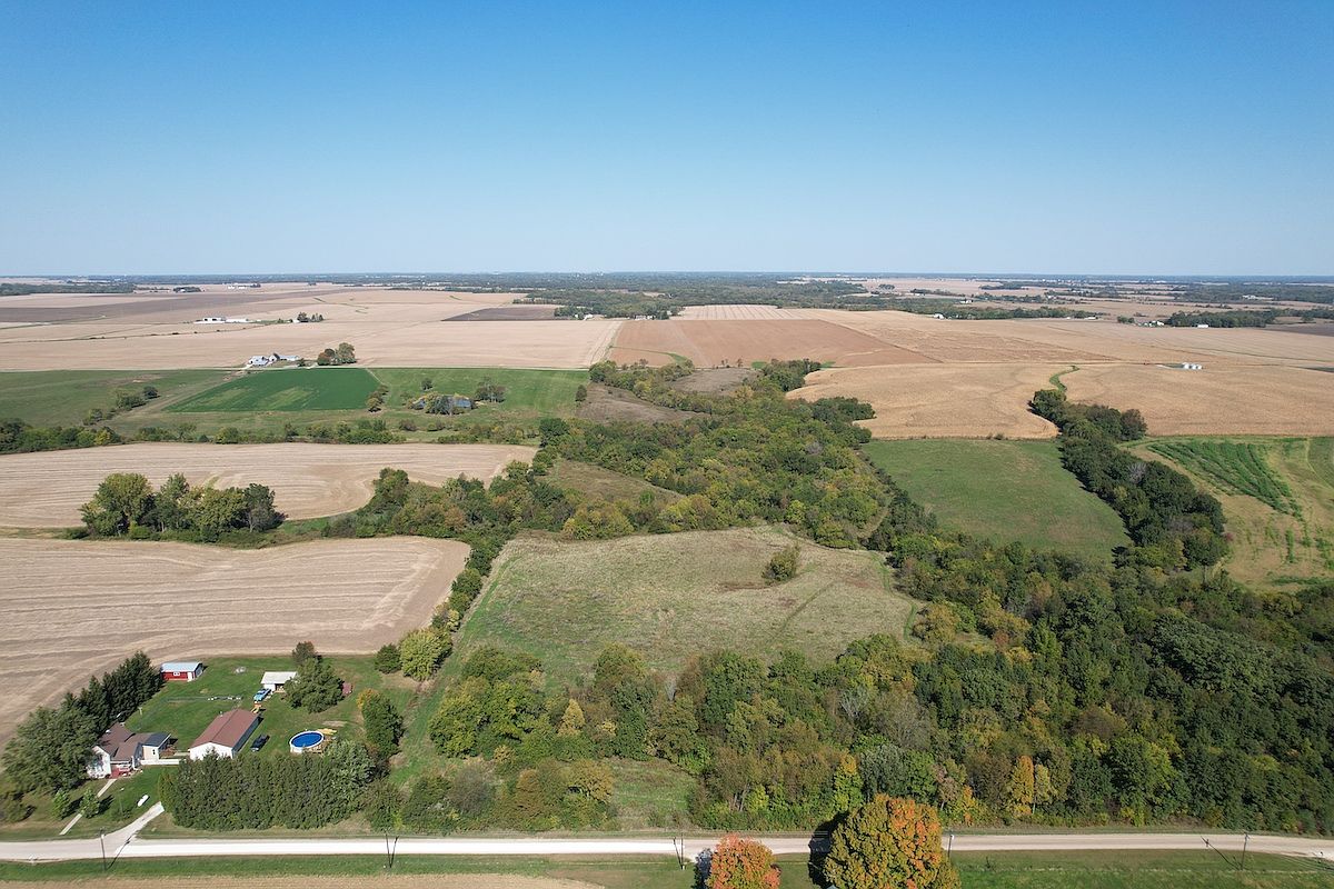 875 Knox Rd #800, Gilson, IL 61436 | Zillow