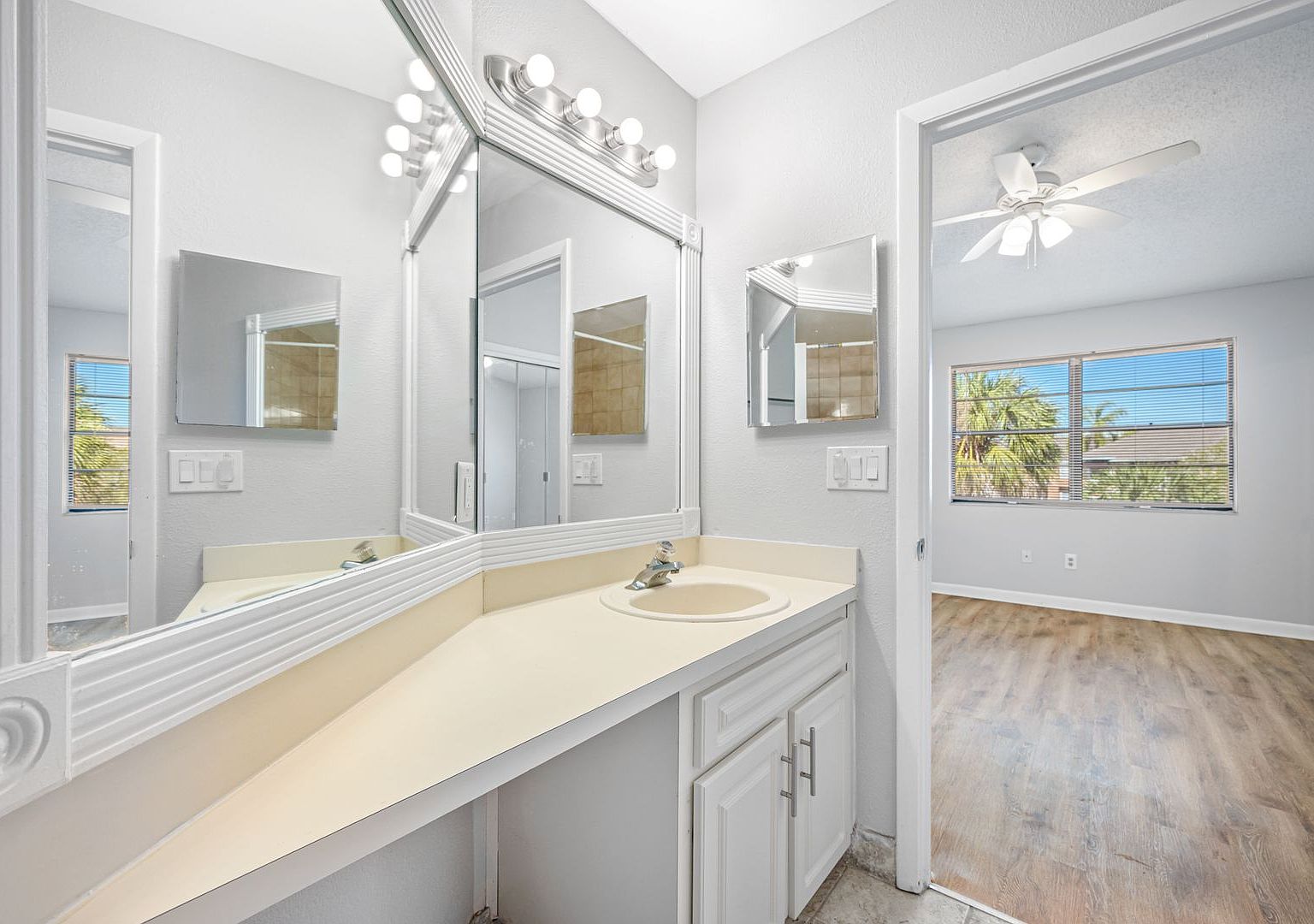 6119 Memorial Hwy #18420001, Tampa, FL 33615 | Zillow