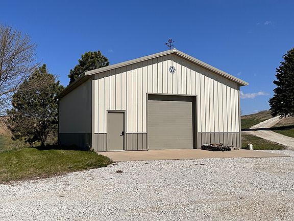 16354 Sequoia Ave, Mapleton, IA 51034 | MLS #11281447 | Zillow