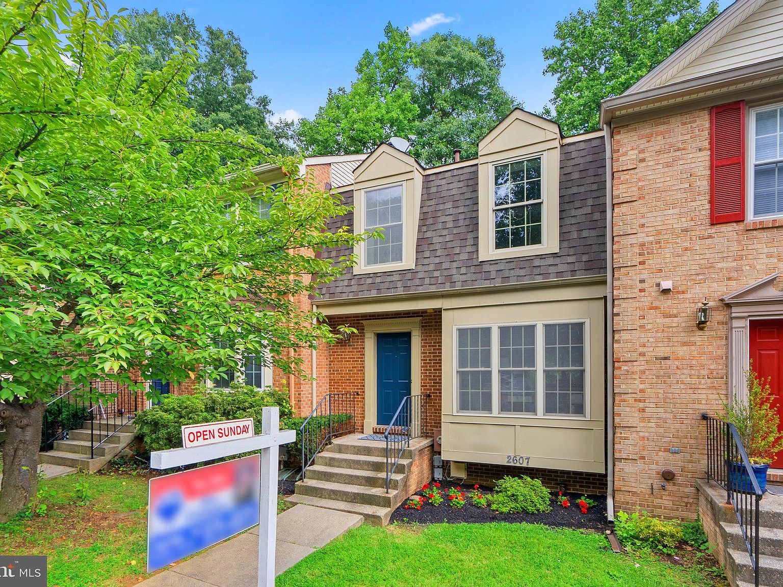 2607 Chivalry Ct, Silver Spring, MD 20902 | MLS #MDMC2098724 | Zillow