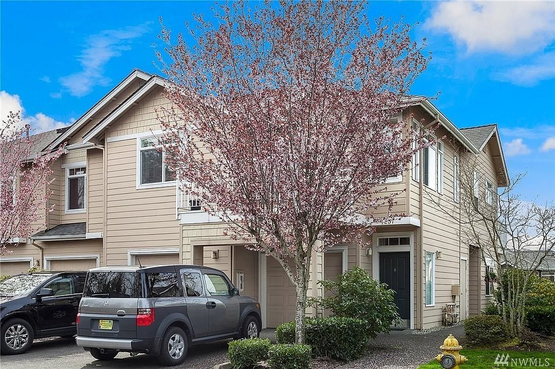 1233 227th Ter SE #J2, Sammamish, WA 98075 | Zillow