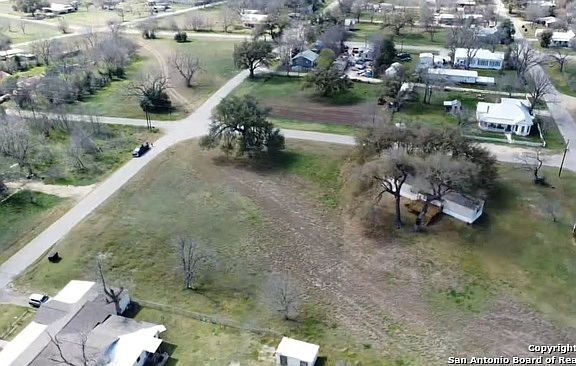 7224 County Road 5220, D Hanis, TX 78850 | MLS #1754228 | Zillow