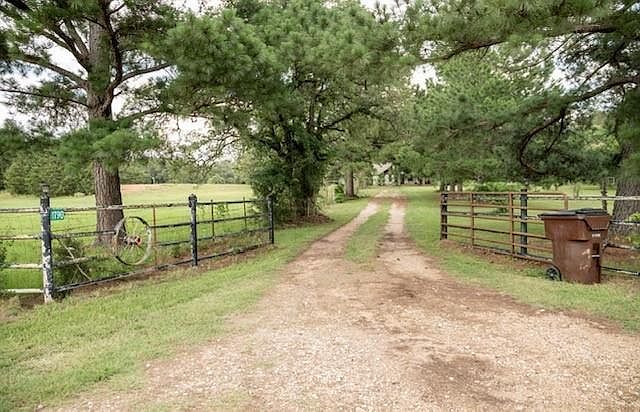 1790 County Road 401, Dime Box, TX 77853 | MLS #2297487 | Zillow