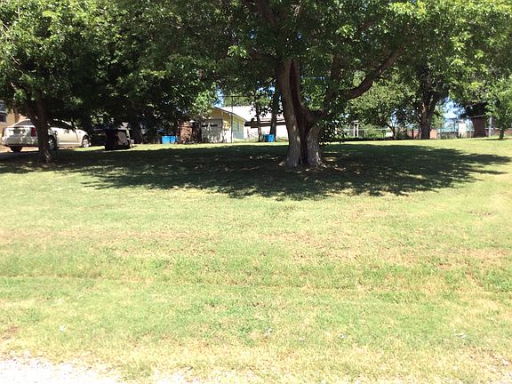 213 Moran- Crows Roost Area, Fort Cobb, OK 73038 | Zillow