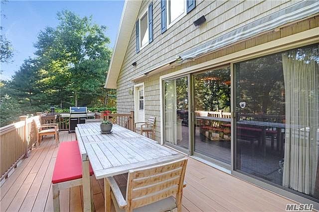 2867 Ruth Road Ext, Mattituck, NY 11952 | Zillow