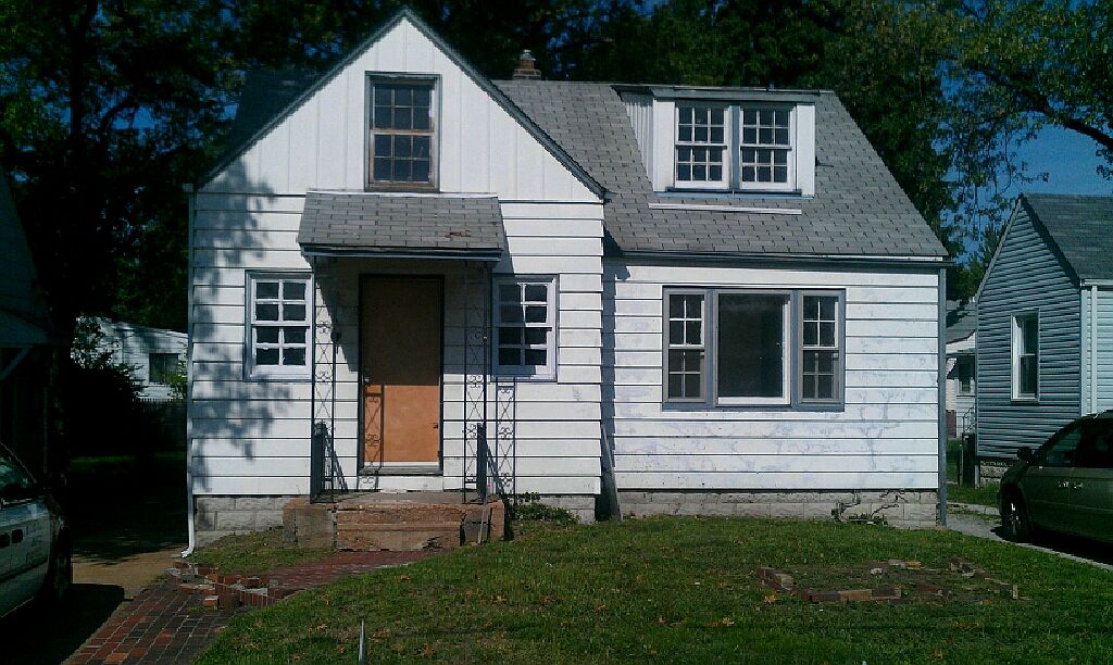 11921 Larimore Rd, Saint Louis, MO 63138 | Zillow