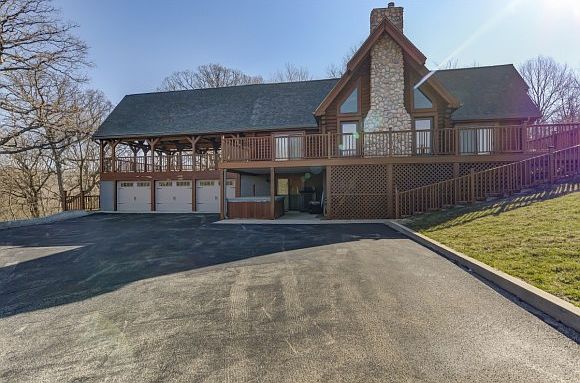 1870 S Wyckles Rd, Decatur, IL 62522 | Zillow