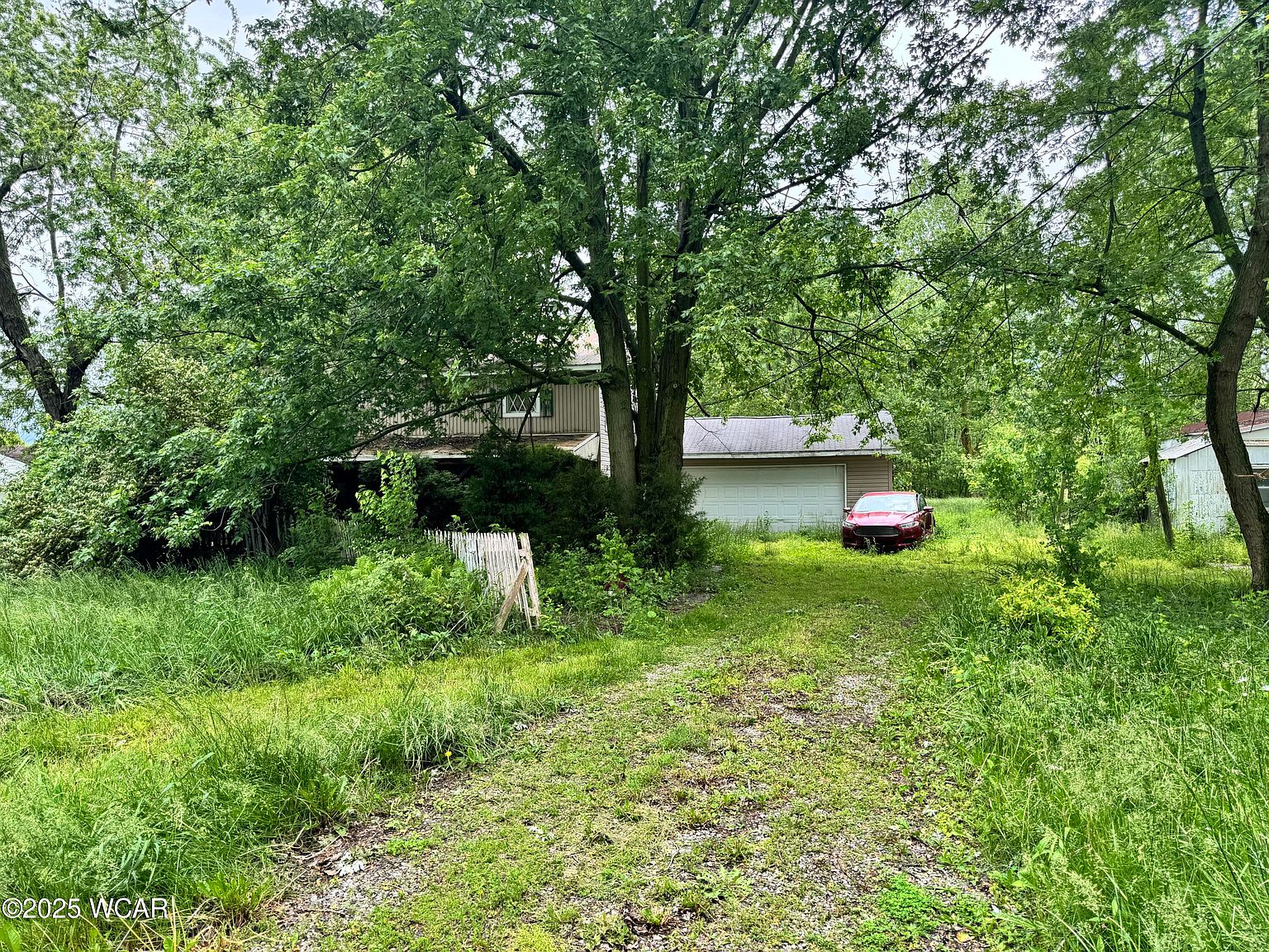 816 E Hume Rd, Lima, OH 45806 | Zillow