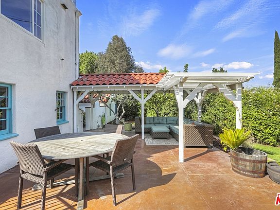 3272 Lowry Rd, Los Angeles, CA 90027 | Zillow
