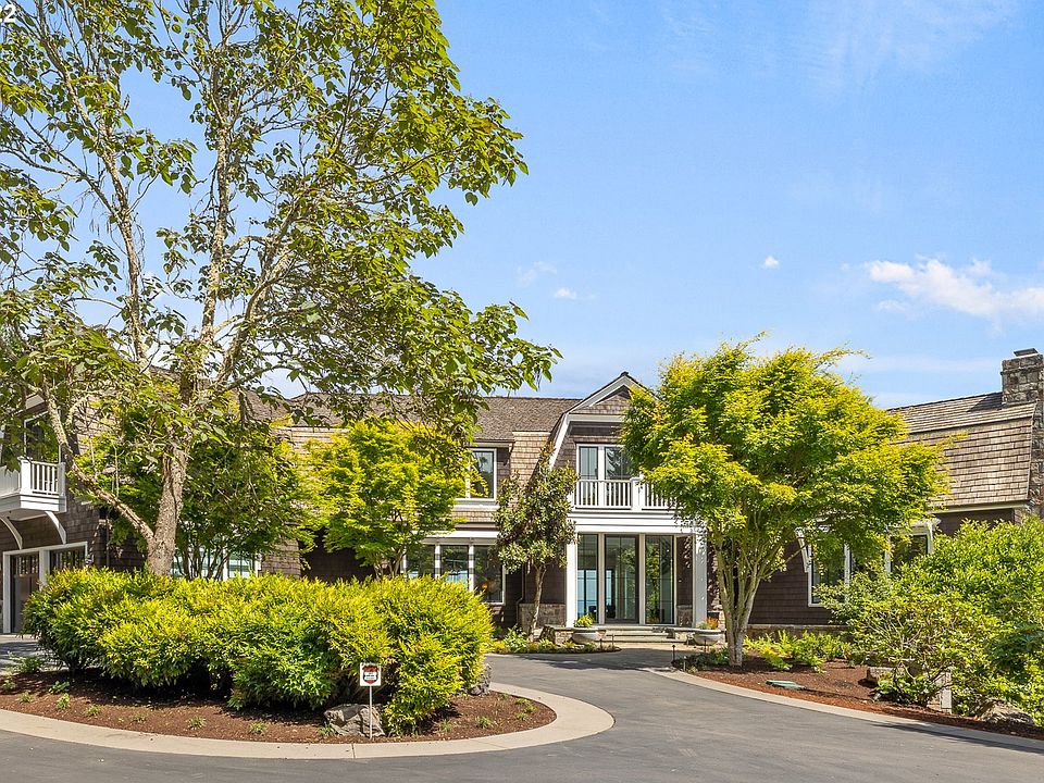 2088 Crest Dr, Lake Oswego, OR 97034 | MLS #22448359 | Zillow