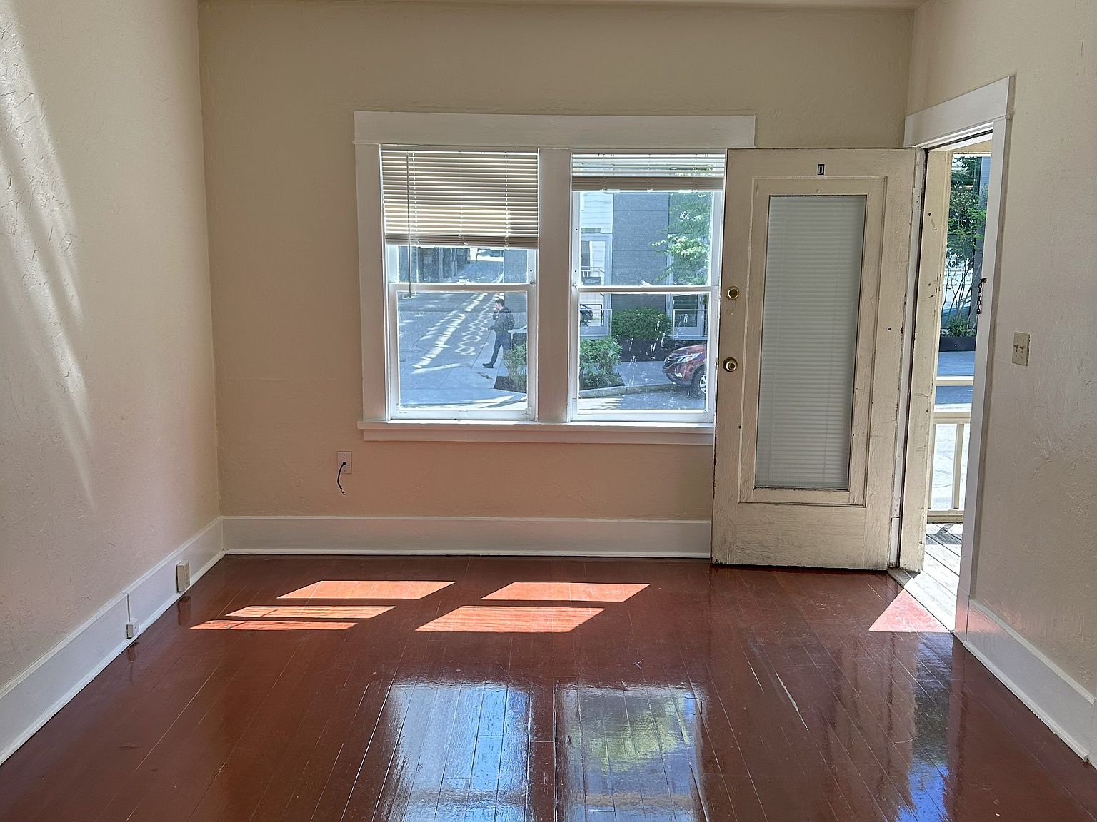 810 Harrison St APT D, Seattle, WA 98109 | Zillow