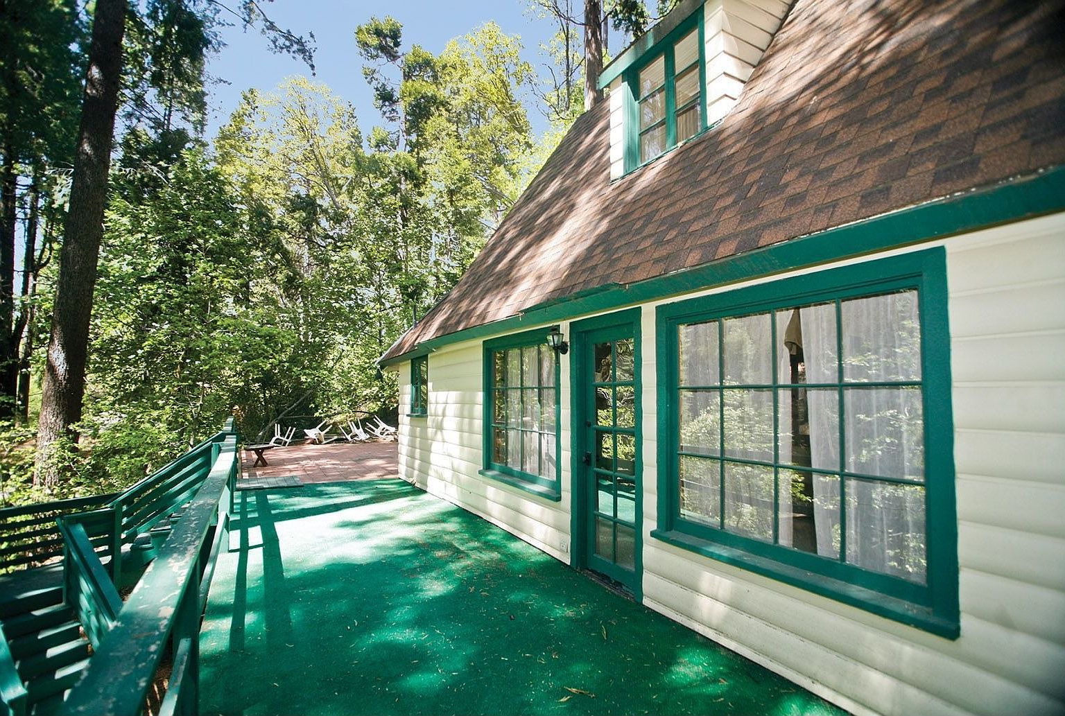 635 Cottage Grove Rd, Lake Arrowhead, CA 92352 | Zillow