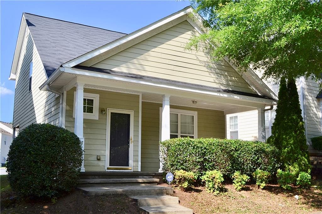 4646 Parkway Cir, Atlanta, GA 30349 | Zillow